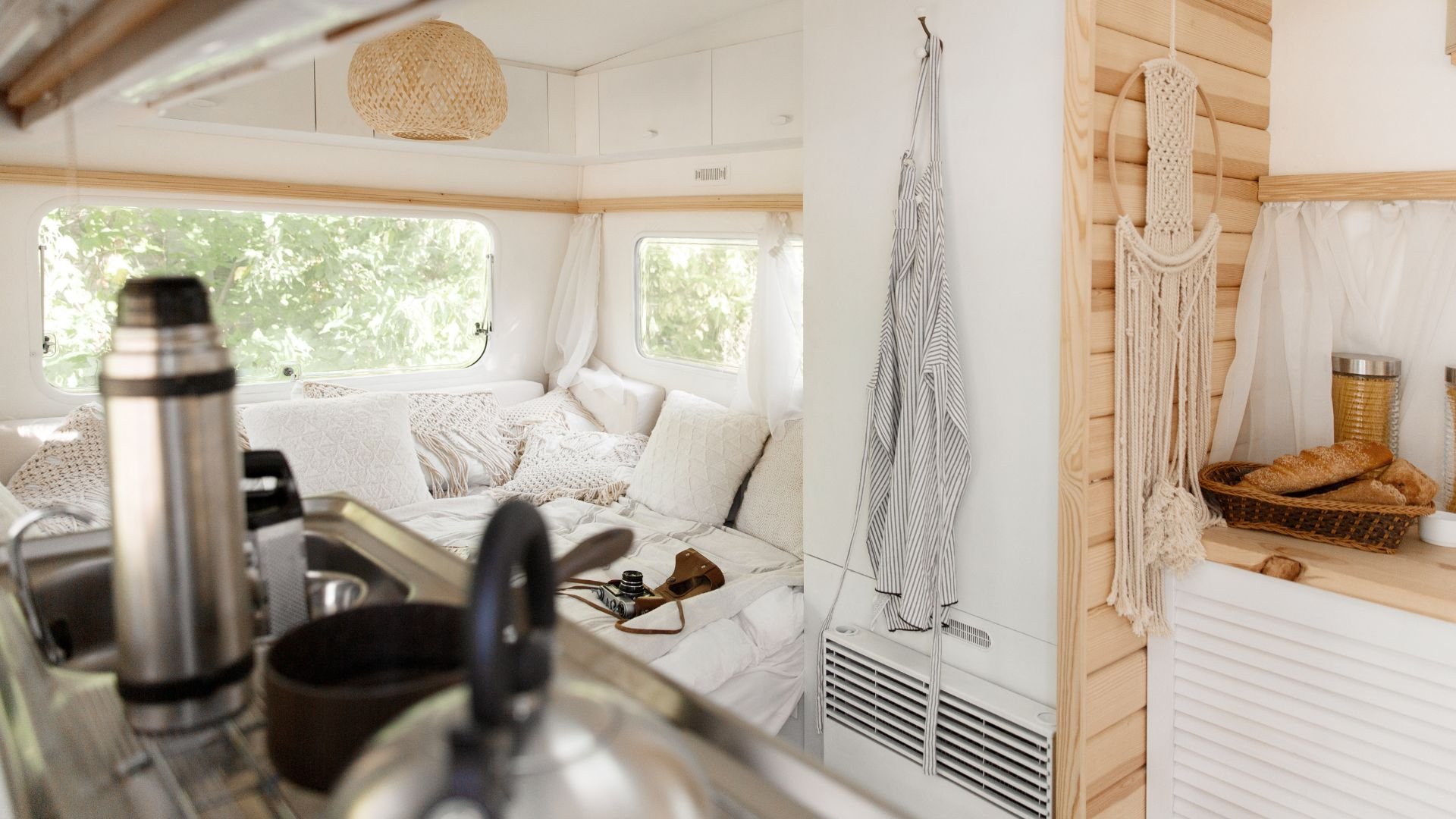 How to Choose Plywood for Fitting Out a Caravan